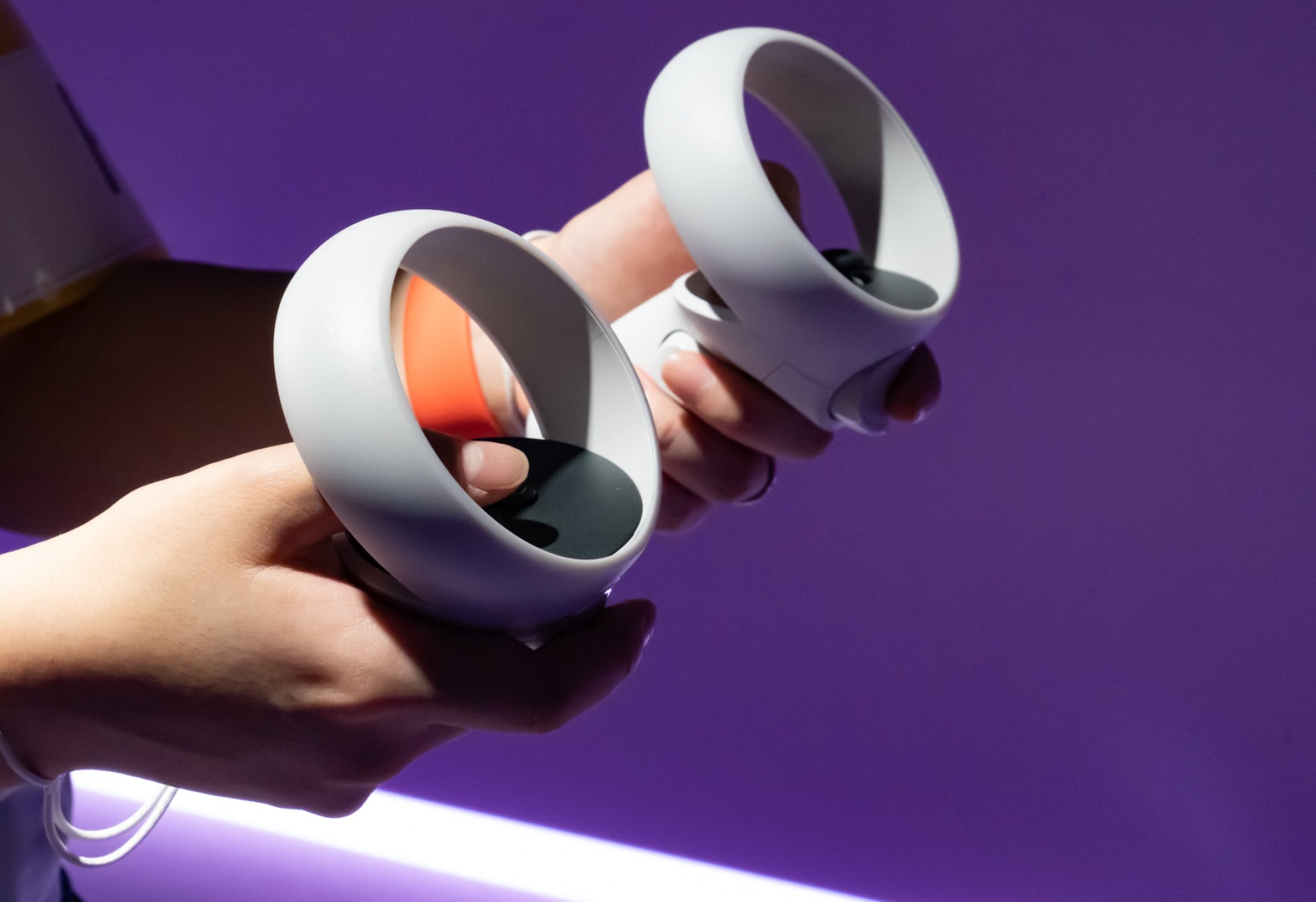 Meta Quest ProとMeta Quest 2を比較。買うならどっち？